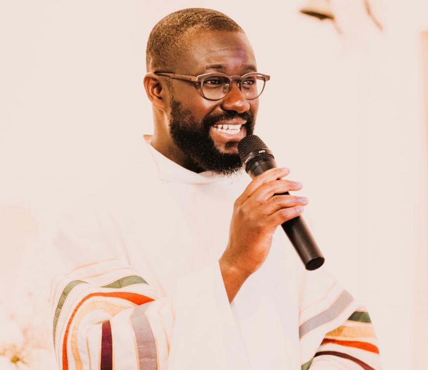 ‘Je neemt het licht van iemand anders mee naar huis’ | Kerknet